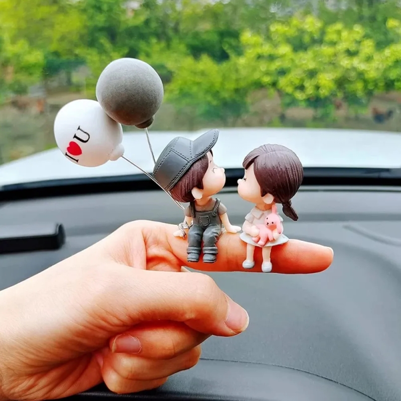Cute Cartoon Car Dashboard Showpiece Cartoon Couple Action Doll Balloon ...